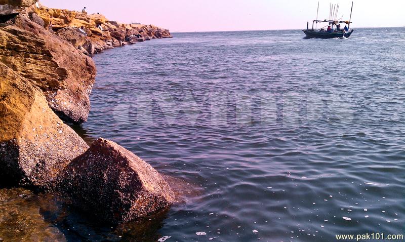 Photo Tour Of Sea View Do Dariya (D.H.A) Defence Karachi. Pakistan ...