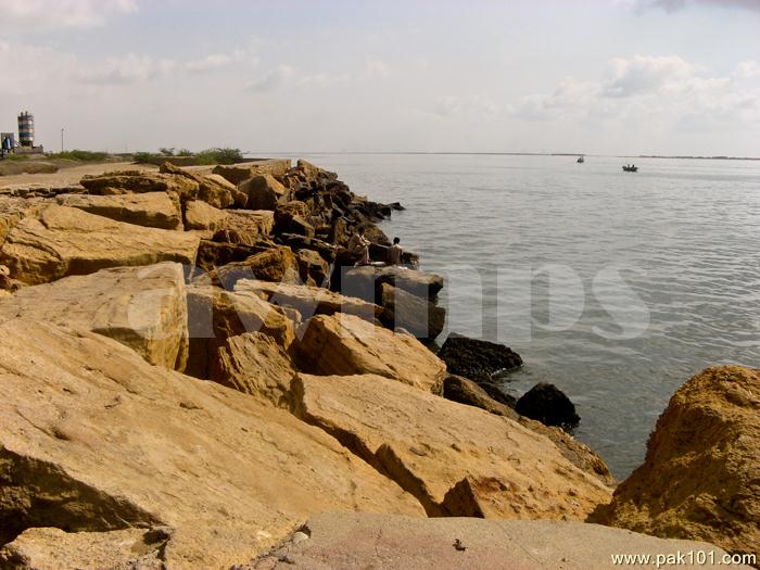 Photo Tour Of Sea View Do Dariya (D.H.A) Defence Karachi. Pakistan ...