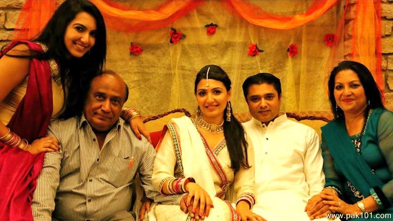 Pakistani actress Maheen Rizvi ties knot with Rehman Ray Saiyed - News ...