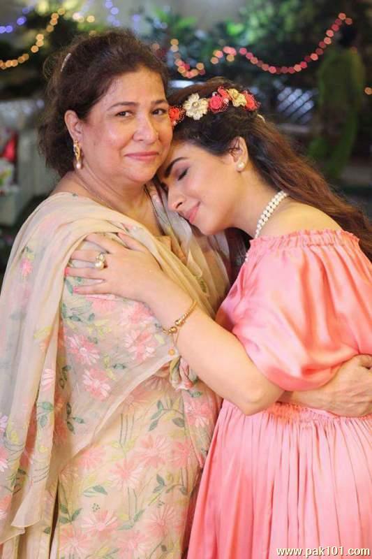 Dua Malik Celebrates First Birthday of Her Daughter Ziyara - News And ...