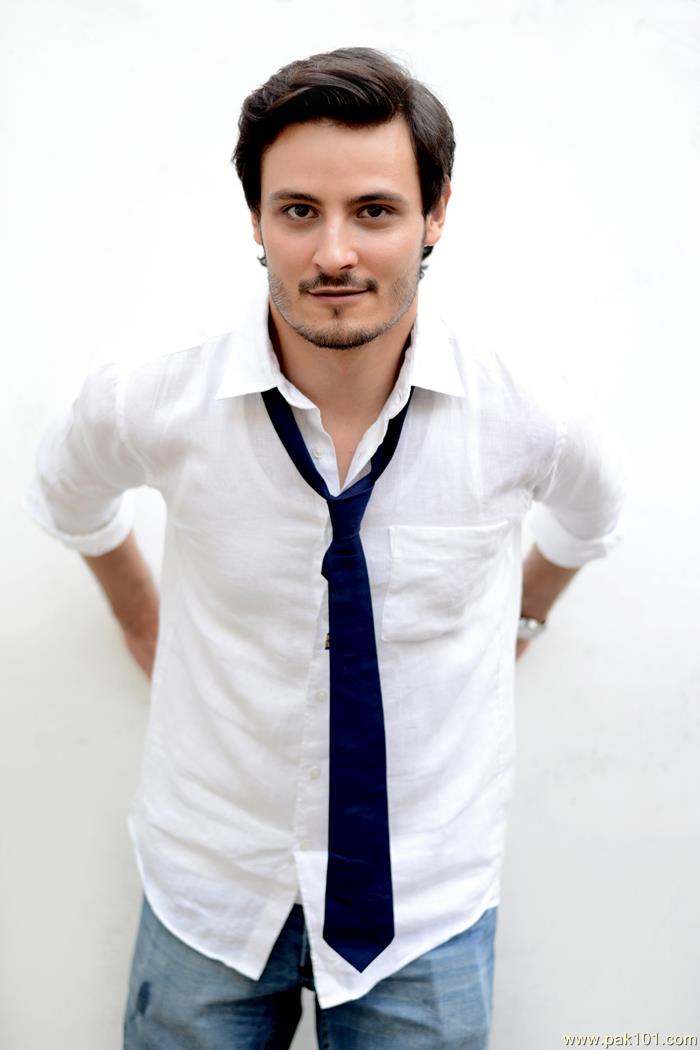 Celebrities > Actors (TV) > Osman Khalid Butt > Photos > Osman Khalid ...