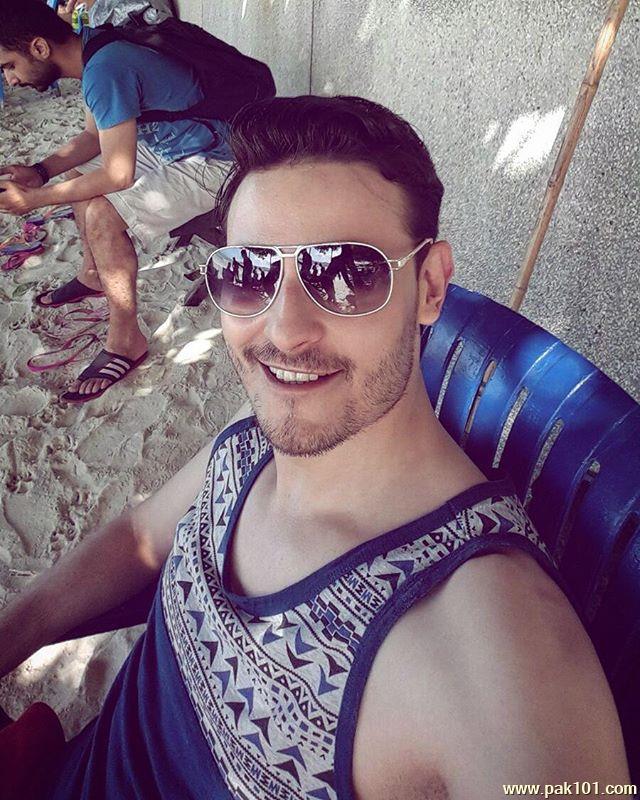 Celebrities > Actors (TV) > Osman Khalid Butt > Photos > Osman Khalid ...