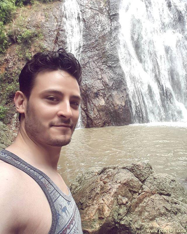 Celebrities > Actors (TV) > Osman Khalid Butt > Photos > Osman Khalid Butt -Pakistani Television ...