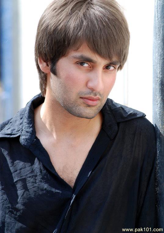 Gallery > Actors > Affan Waheed > Affan Waheed high quality! Free download 537x760 - Pak101.com
