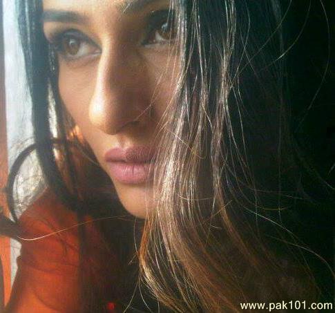 Celebrities > Actresses > Erum Akhtar > Photos > Erum Akhtar high ...