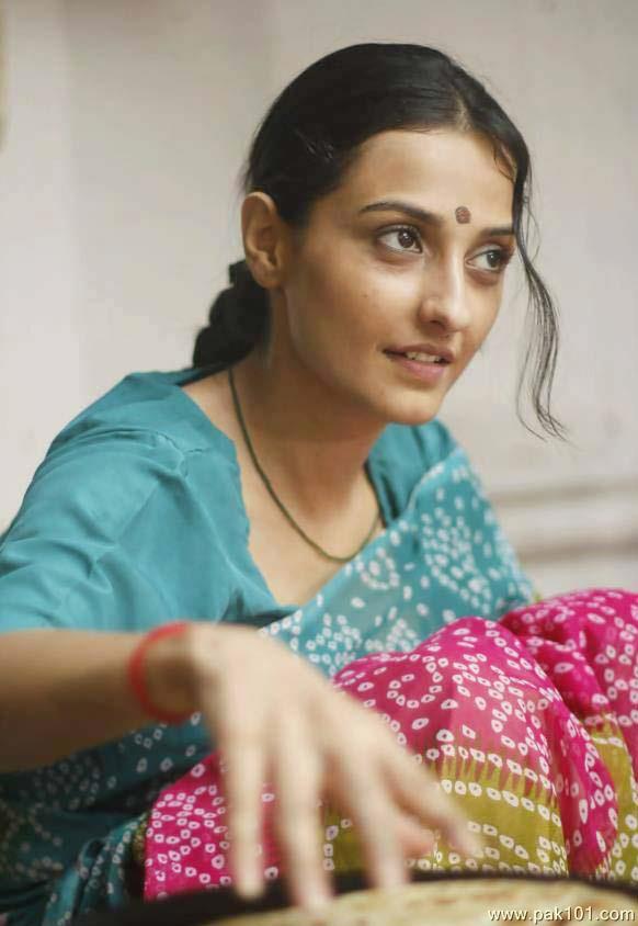 Gallery > Actresses > Momal Sheikh > Momal Sheikh high quality! Free ...