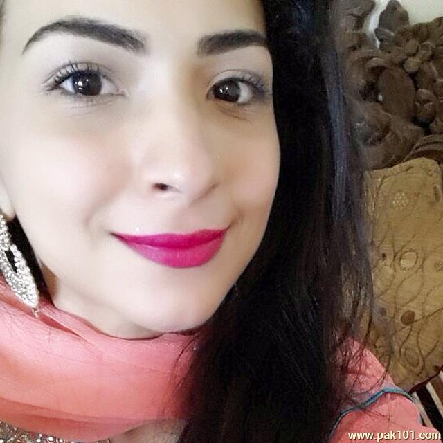 Gallery > Actresses(Tv) > Dua Malik > Dua Malik -Pakistani Female VJ ...