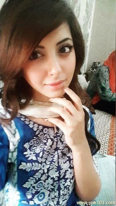 Gallery > Actresses(Tv) > Moomal Khalid > Moomal Khalid -Pakistani ...