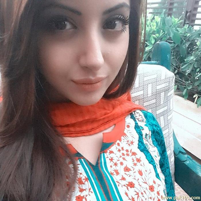 Celebrities > Actresses (TV) > Moomal Khalid > Photos > Moomal Khalid ...