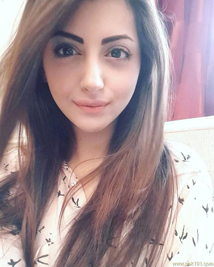 Gallery > Actresses(Tv) > Moomal Khalid > Moomal Khalid -Pakistani ...