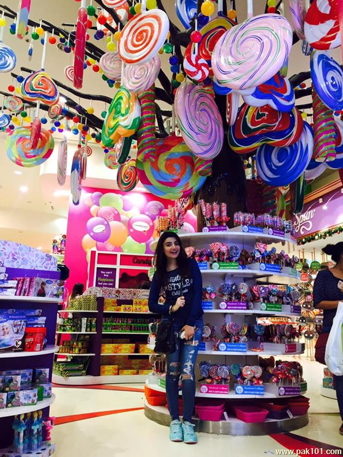 Gallery Actresses Tv Zainab Jamil Zainab Jamil Pakistani Female Model Host Anchor And