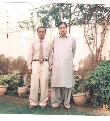 Gallery > Comedians > Kamal Ahmed Rizvi > Kamal Ahmed Rizvi high ...