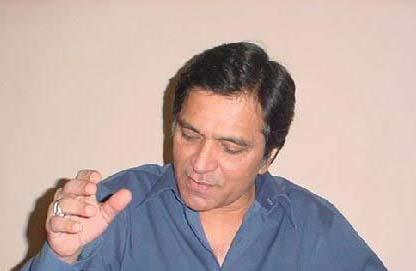 Gallery > Comedians > Moin Akhtar > Moin Akhtar high quality! Free ...