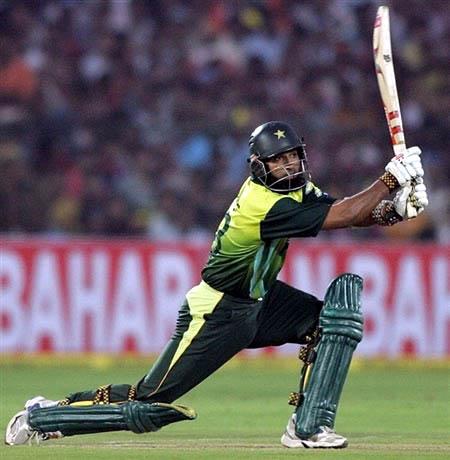 Gallery > Cricketers > Mohammad Yousuf > Mohammad Yousuf high quality ...