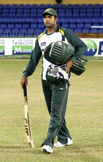 Gallery > Cricketers > Rana Naved-ul-Hasan > Rana Naved-ul-Hasan high ...