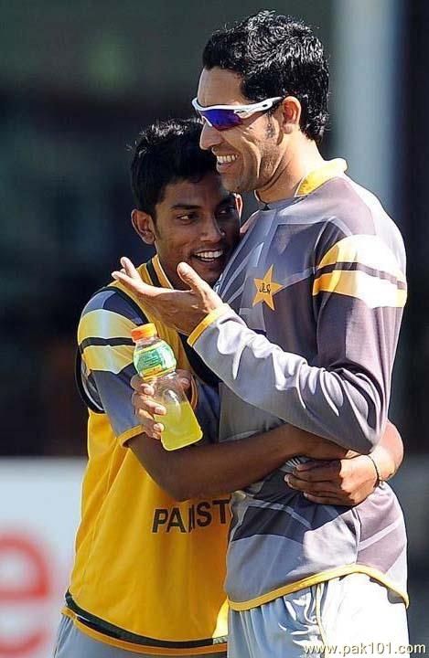 Gallery > Cricketers > Raza Hasan > Raza Hasan high quality! Free download 469x720 - Pak101.com