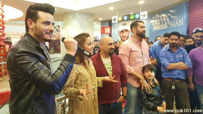 Gallery > Events & Shows > Balu Mahi Promotion at Cinepax Ocean Mall ...