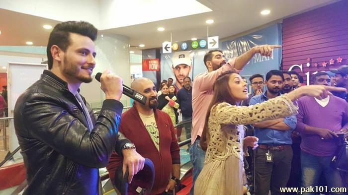 Gallery > Events & Shows > Balu Mahi Promotion at Cinepax Ocean Mall ...