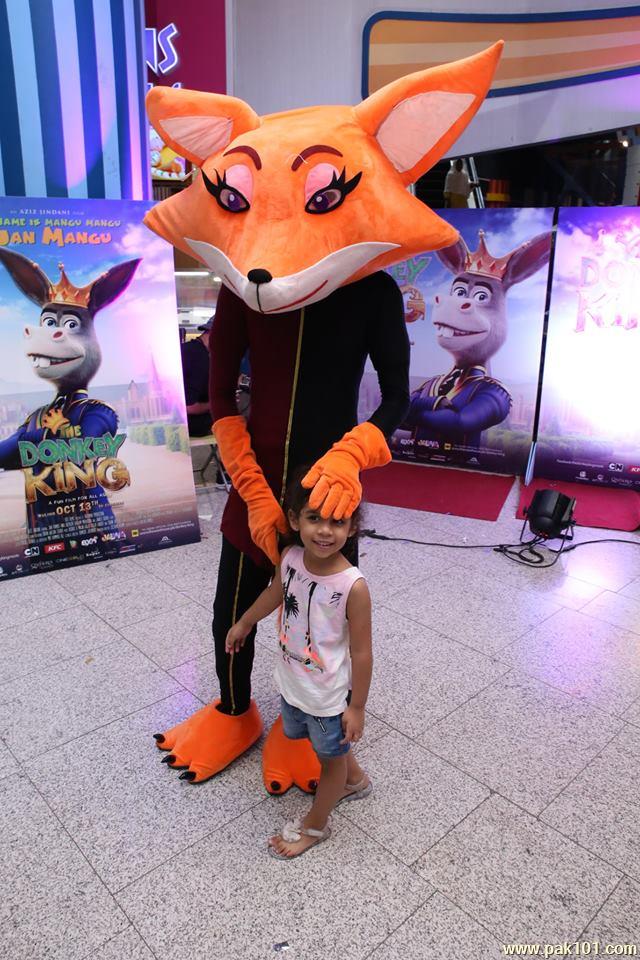 Gallery > Events & Shows > Donkey King Mascot Parade at Onderland ...