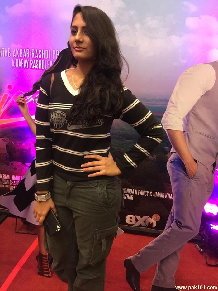 Gallery > Events & Shows > Thora Jee Le - Premiere Show At Nueplex Karachi > Thora Jee Le ...