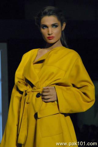 Celebrities > Female Models > Amna Ilyas > Photos > Amna Ilyas high ...