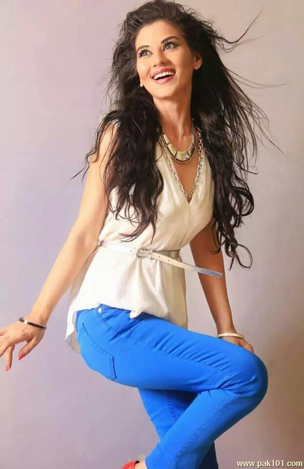 Gallery > Models (Female) > Aqsa Ali > Aqsa Ali -Pakistani Female Fashion Model And Singer ...