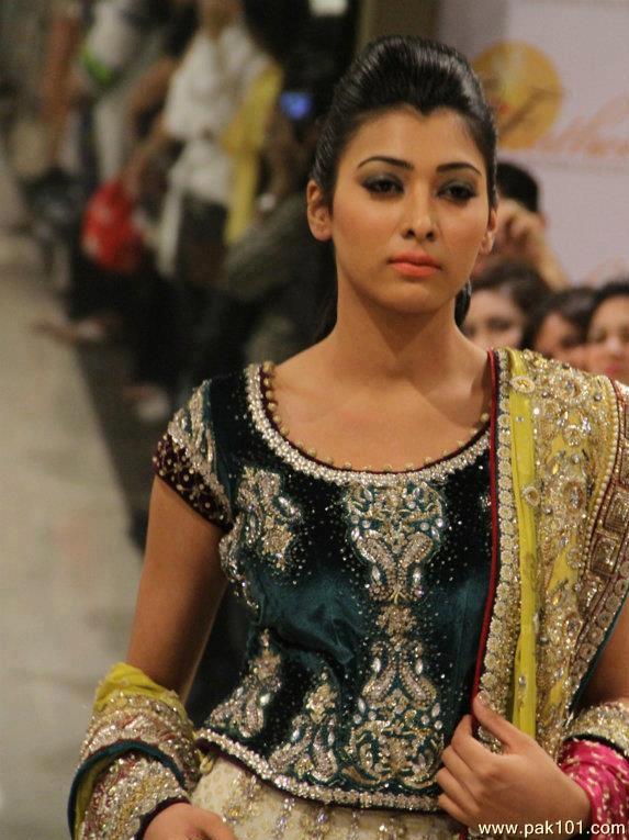 Gallery > Models (Female) > Eshal Fayyaz > Eshal Fayyaz high quality! Free download 573x765 ...