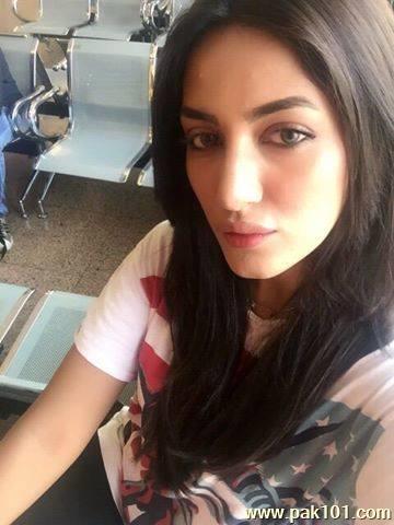 Gallery > Models (Female) > Mathira Mohammad > Mathira Mohammad ...