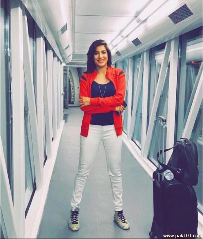 Celebrities > Female Models > Mehwish Hayat > Photos > Mehwish Hayat ...