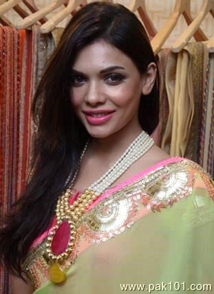 Gallery > Models (Female) > Mona Laizza > Mona Laizza -Pakistani Female ...