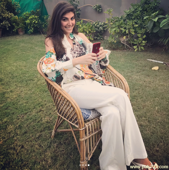 Celebrities > Female Models > Naaz Norouzi > Photos > Naaz Norouzi ...