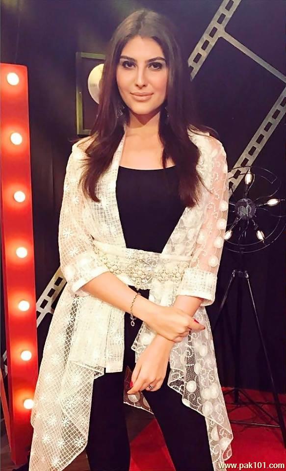 Gallery > Models (Female) > Naaz Norouzi > Naaz Norouzi -Irani Fashion ...