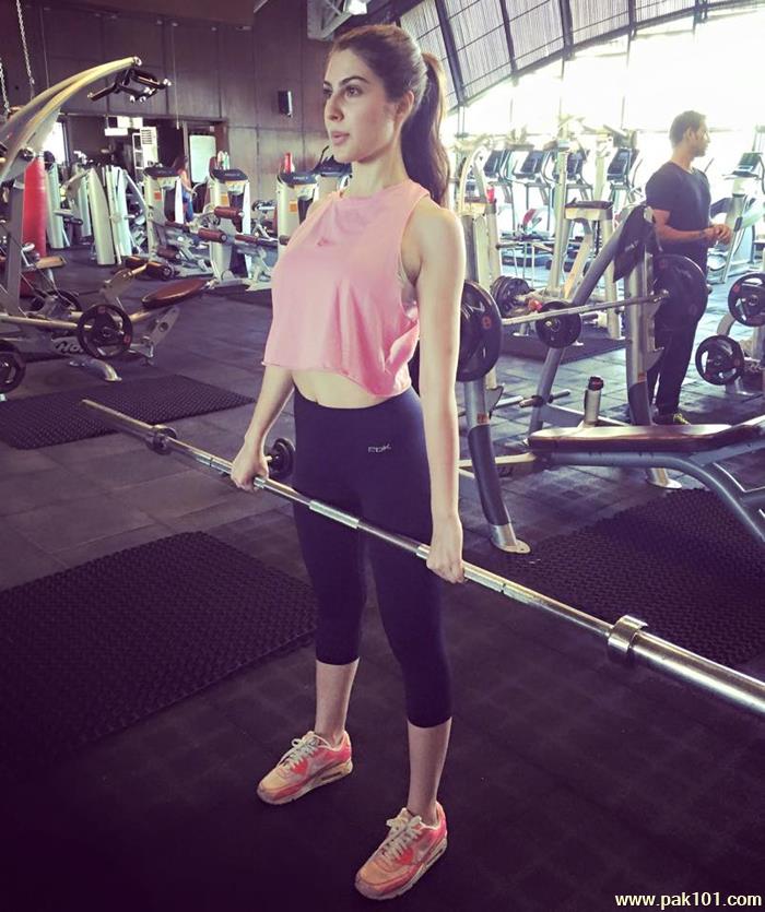 Gallery > Models (Female) > Naaz Norouzi > Naaz Norouzi -Irani Fashion ...