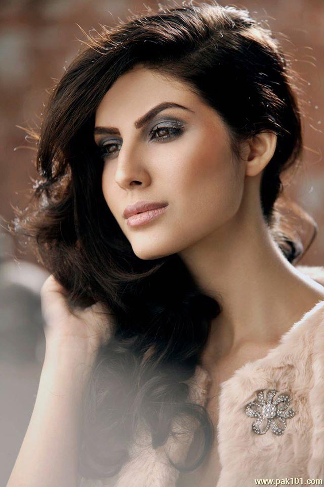 Gallery > Models (Female) > Naaz Norouzi > Naaz Norouzi -Irani Fashion ...