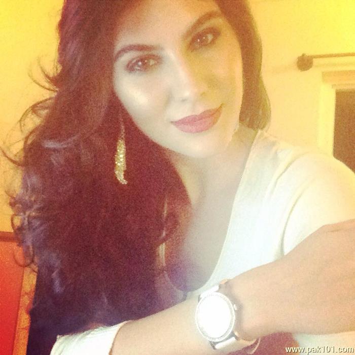 Gallery > Models (Female) > Naaz Norouzi > Naaz Norouzi -Irani Fashion ...