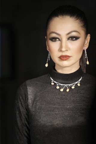 Gallery > Models (Female) > Rubya Chaudhry > Rubya Chaudhry high ...