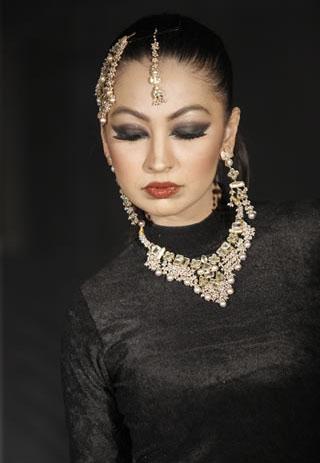 Gallery > Models (Female) > Rubya Chaudhry > Rubya Chaudhry high ...
