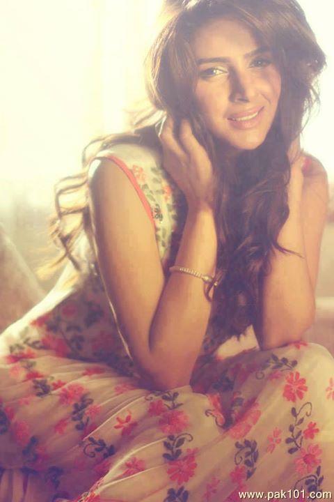 Gallery > Models (Female) > Saba Qamar > Saba Qamar -Pakistani Female ...