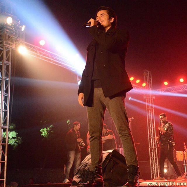 Gallery > Singers > Ali Zafar > Ali Zafar -Pakistani Male Fashion Model ...