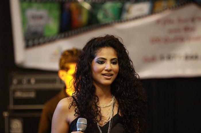 Gallery > Singers > Annie Khalid > Annie Khalid high quality! Free ...