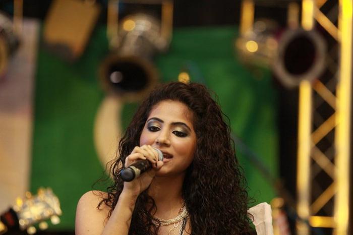Gallery > Singers > Annie Khalid > Annie Khalid high quality! Free ...