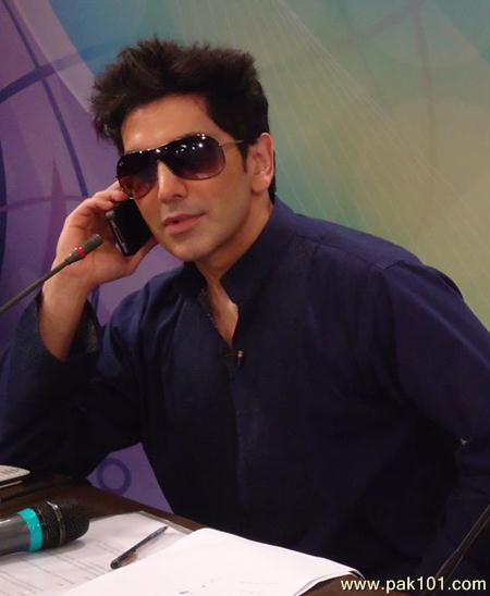 Gallery > Singers > Faakhir Mehmood > Faakhir Mehmood high quality ...