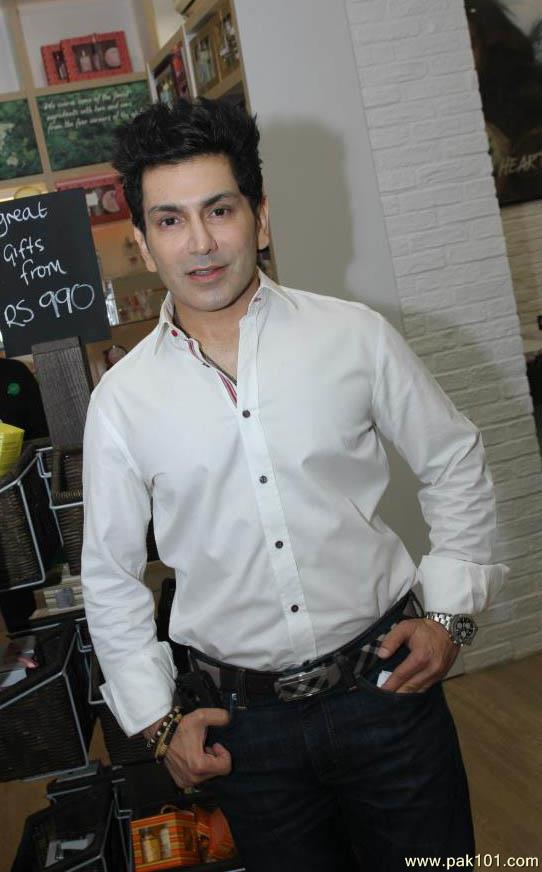 Gallery > Singers > Faakhir Mehmood > Faakhir Mehmood high quality ...