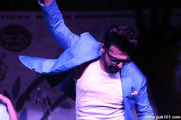 Gallery > Singers > Farhan Saeed > Farhan Saeed -Pakistani Singer, Song ...