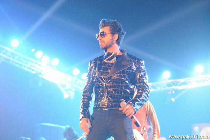 Gallery > Singers > Farhan Saeed > Farhan Saeed -Pakistani Singer, Song ...