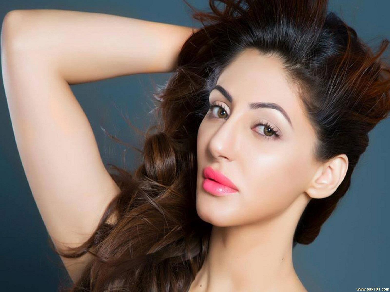 Celebrities > Actresses > Reyhna Malhotra > Wallpapers > Reyhna ...