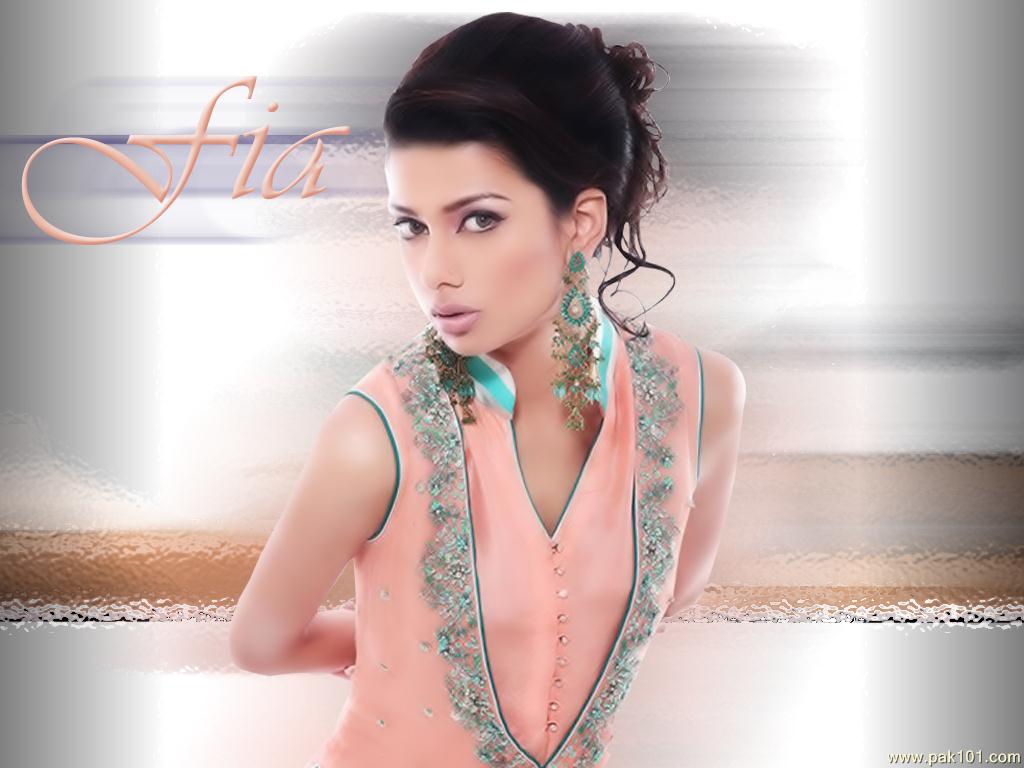 Celebrities > Female Models > Fia > Wallpapers > Fia high quality! Free ...